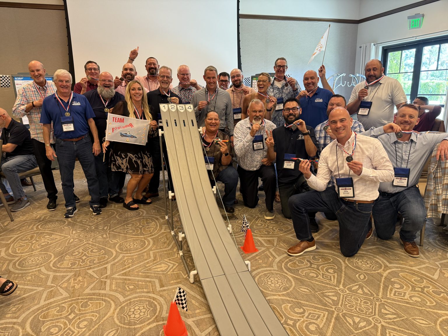 Guide to Lifelong Learning & Experience Sharing | TeamBonding