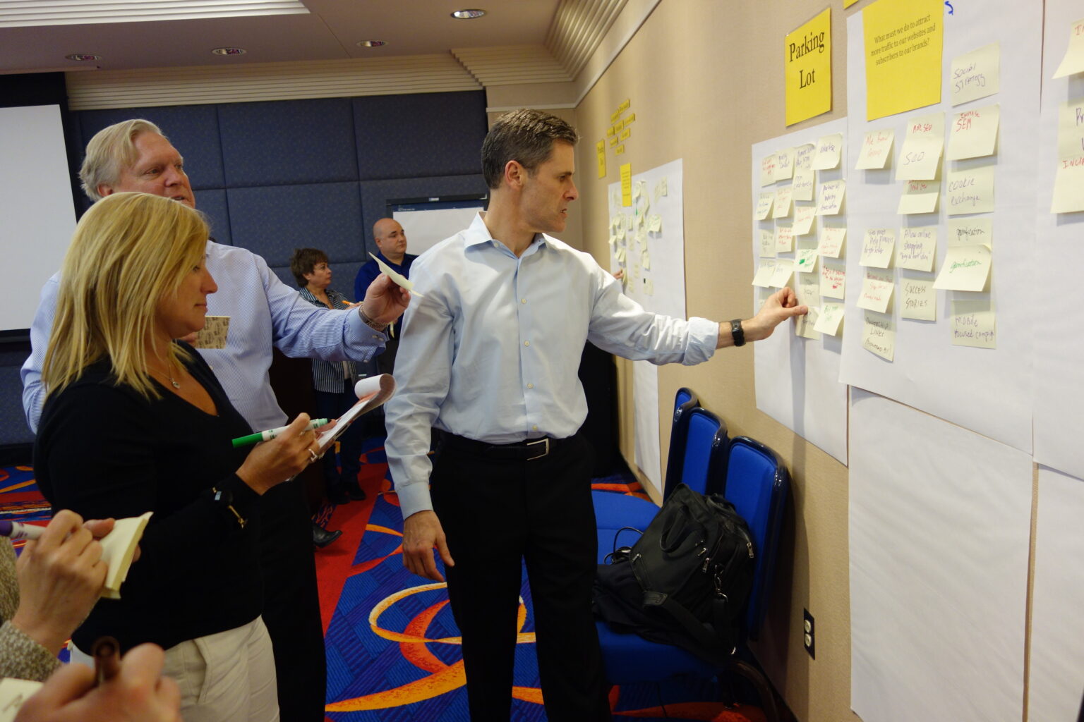 8 Characteristics of High-Functioning Teams | TeamBonding