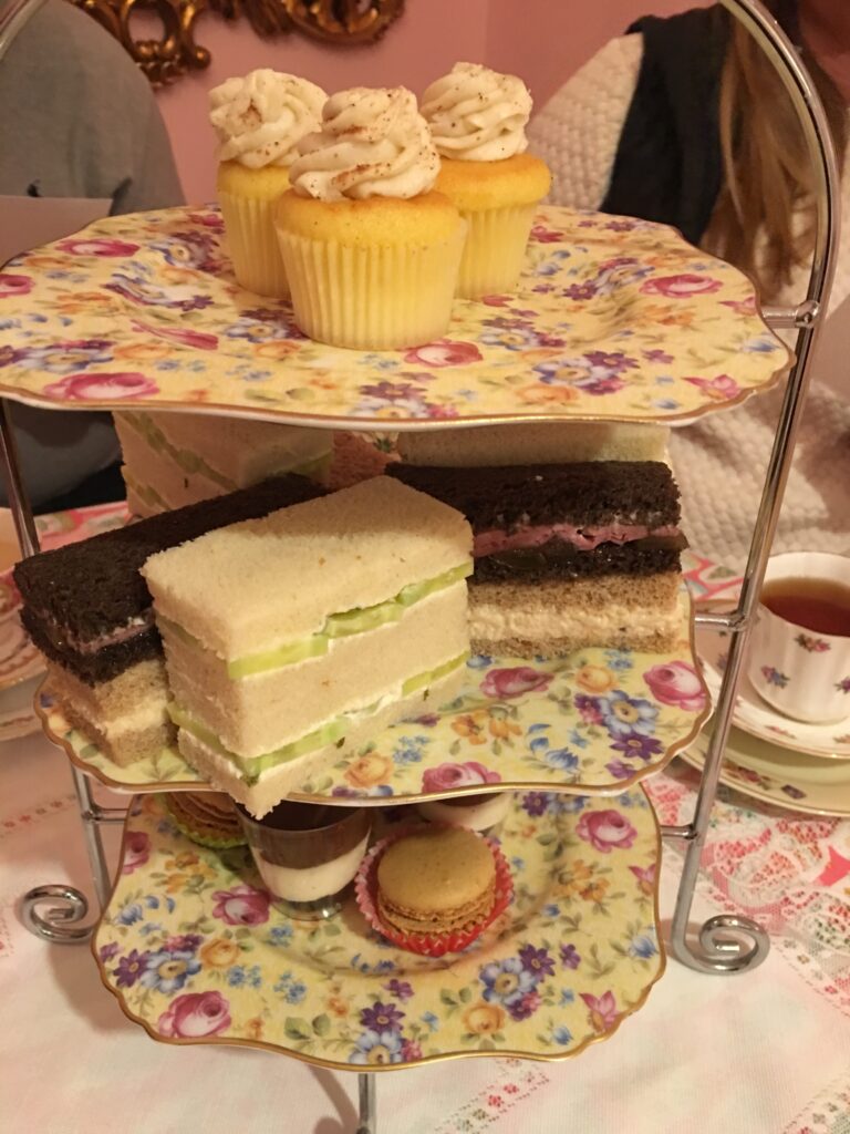 The Mystery Bus Custom Team Building Event | TeamBonding