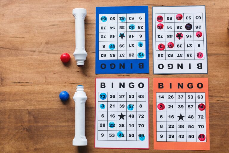 5 Best Free Team Building Activities for Work | TeamBonding