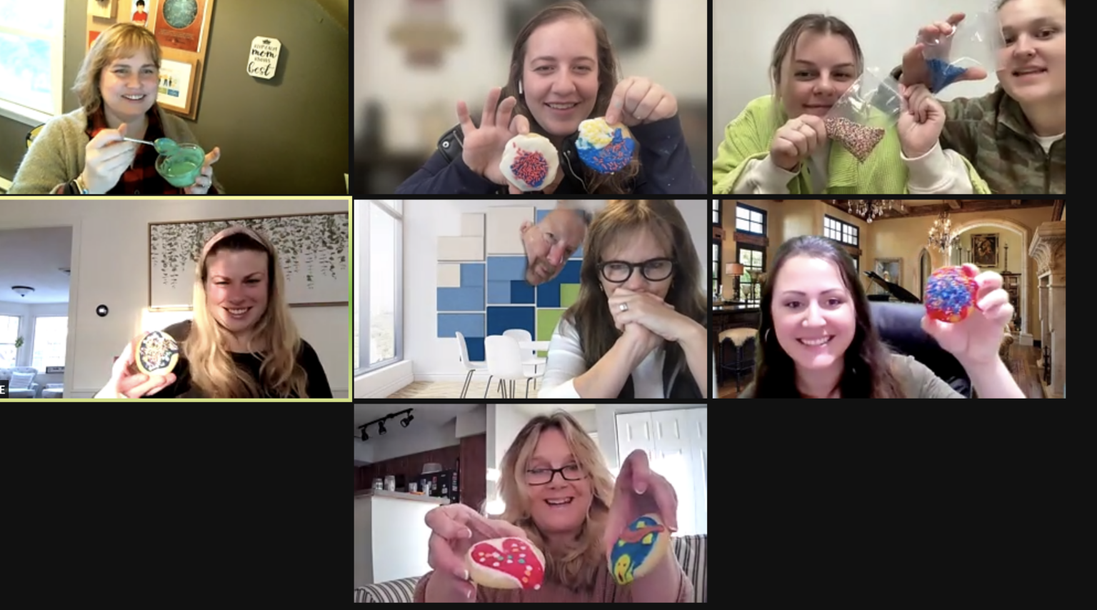 6 Candy Icebreaker Games for Work Teams | TeamBonding