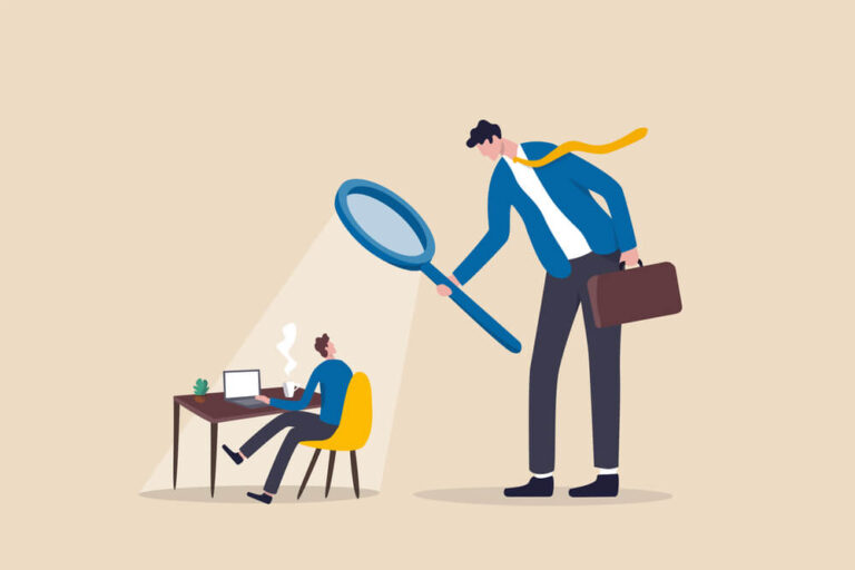 Micromanaging Examples & Signs at Work | TeamBonding
