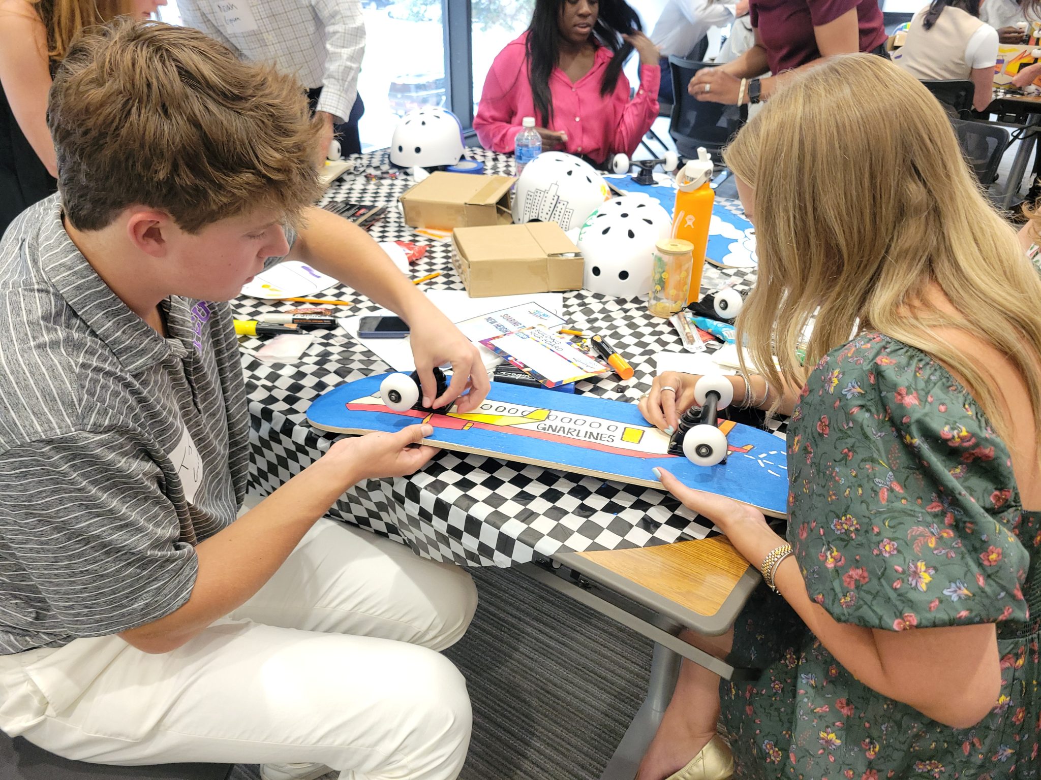 Guide to Lifelong Learning & Experience Sharing | TeamBonding