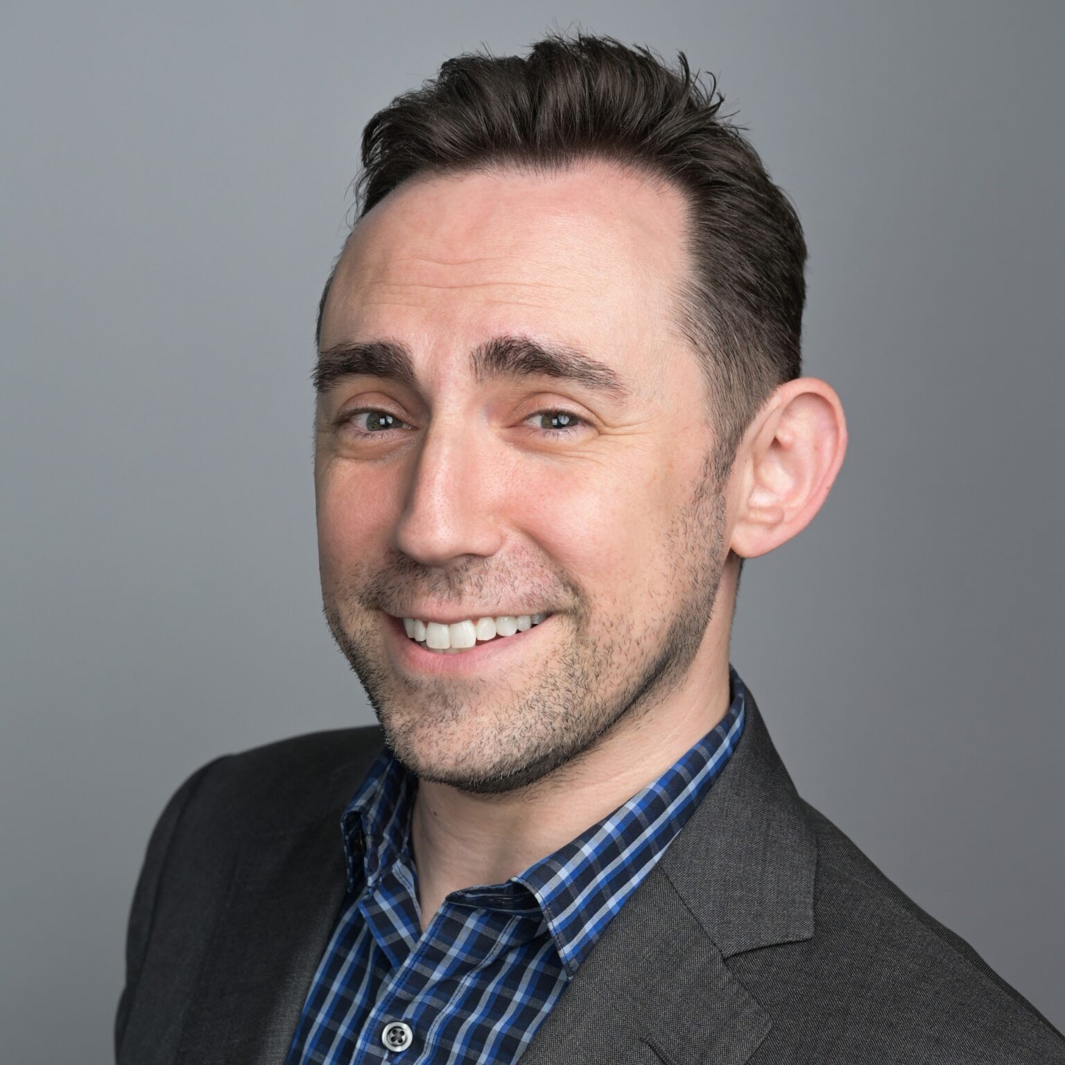 Expert Insights on Group Events for Adults