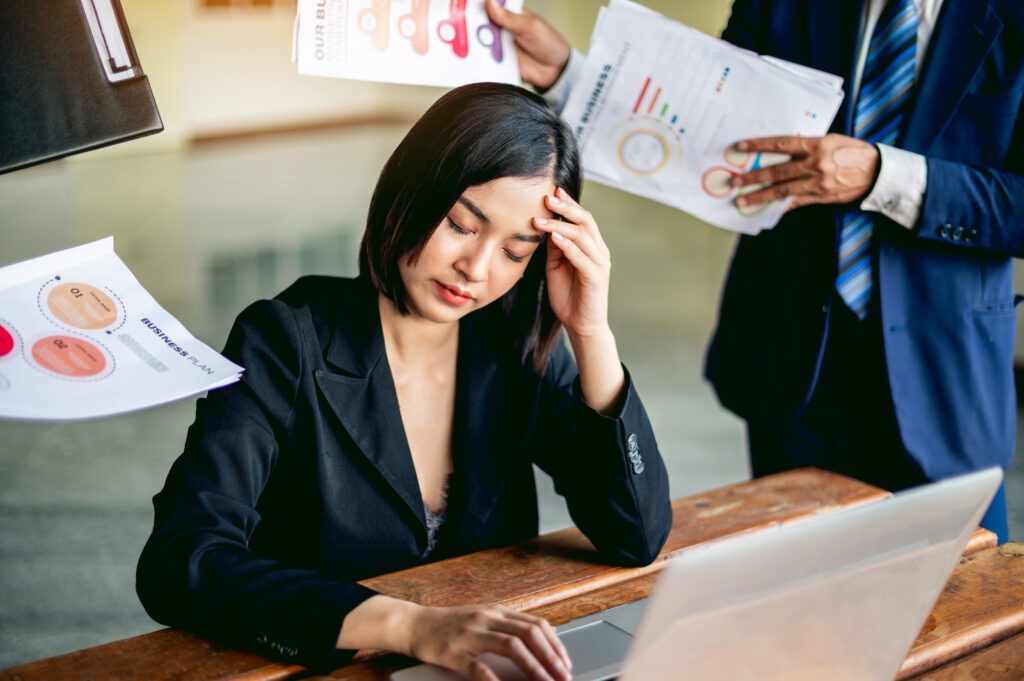 Resenteeism: The New Job Trend Explained | TeamBonding