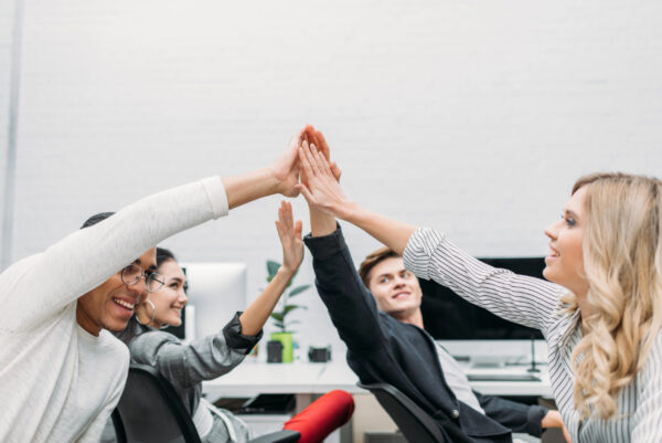 How the 32-Hour Work Week Can Invigorate Teams | TeamBonding